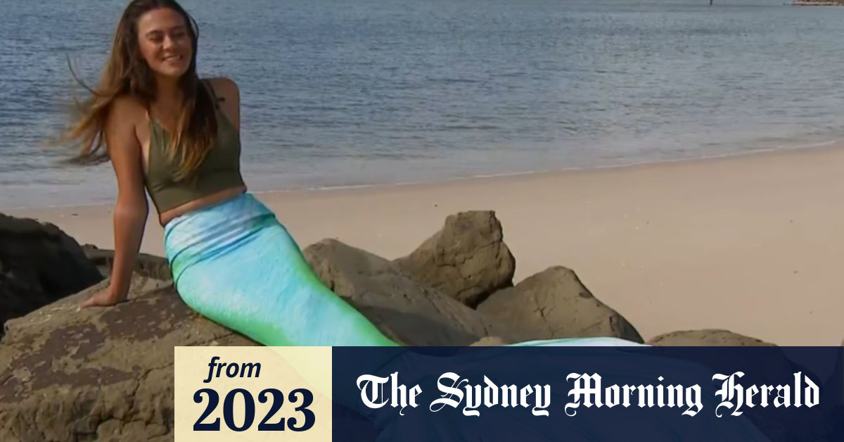 Video: What it's like to get paid to be a mermaid