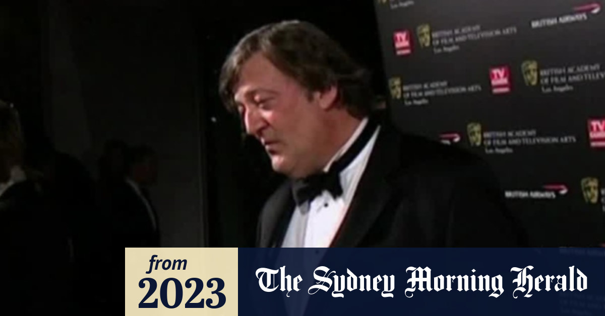 Video: Stephen Fry rushed to hospital after stage fall