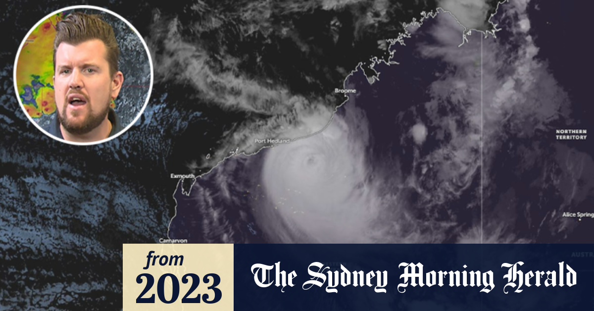 Video: Tropical Cyclone Isla downgraded to Category 3 storm