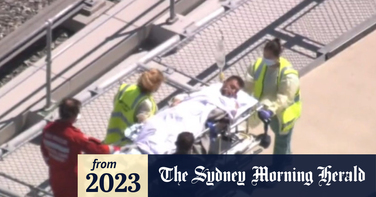 Video: Backpacker suffers burns after paddock fire