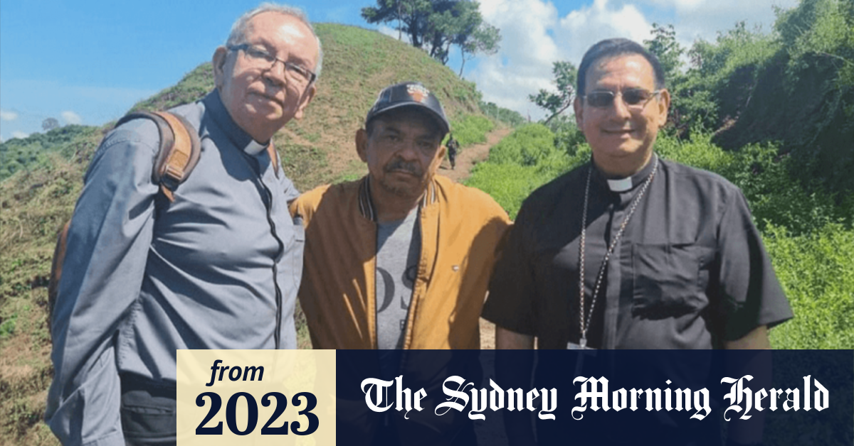 Video: Diaz's father released