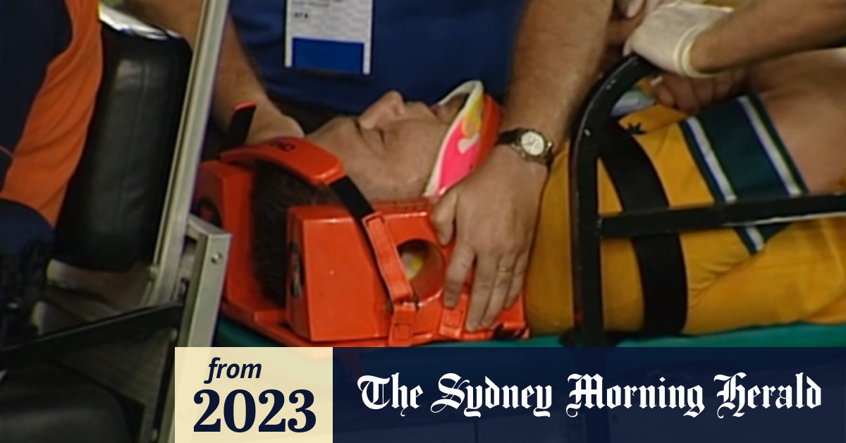 Video: Darwin suffers scary spinal injury