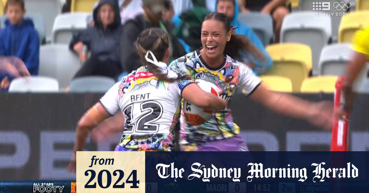 Video: Upton sets up four-pointer