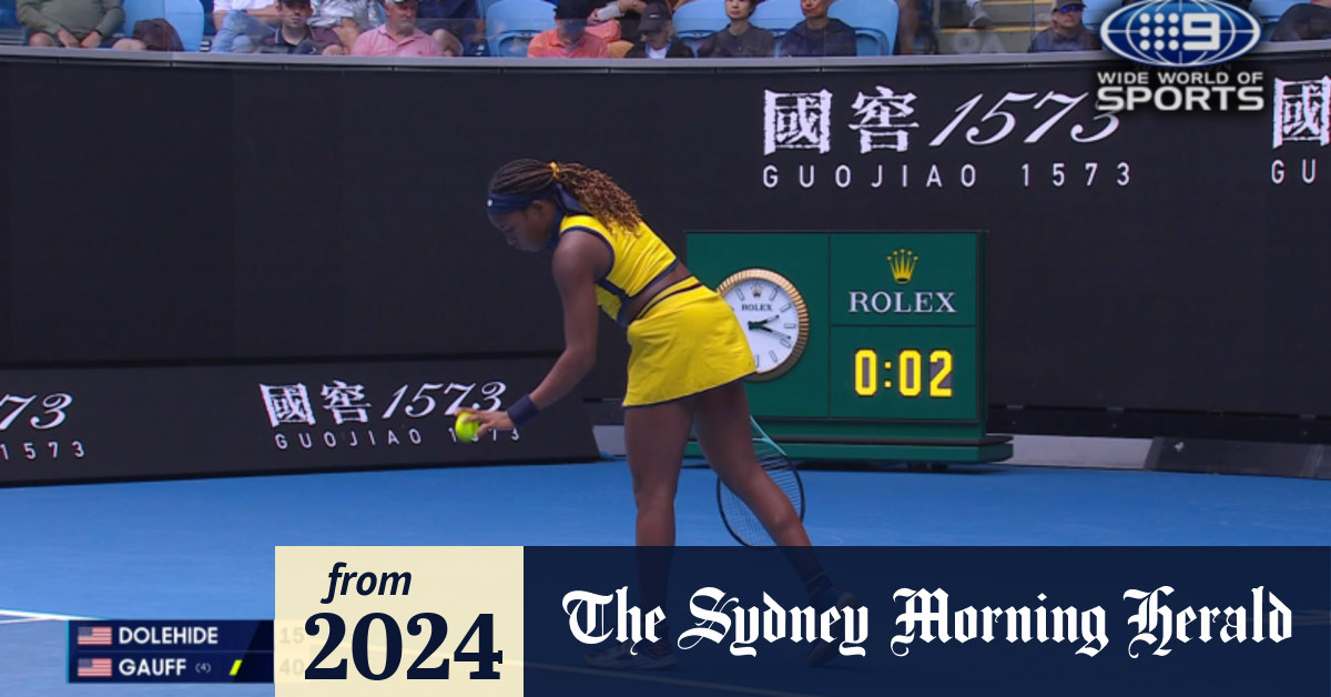 Video: Australian Open Highlights: Coco Gauff v Caroline Dolehide