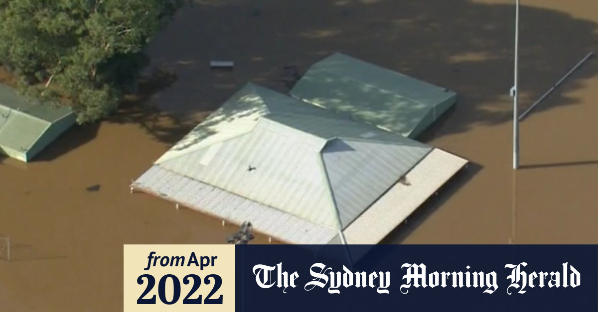 Video: Floodwaters finally reach their peak but evacuation orders remain