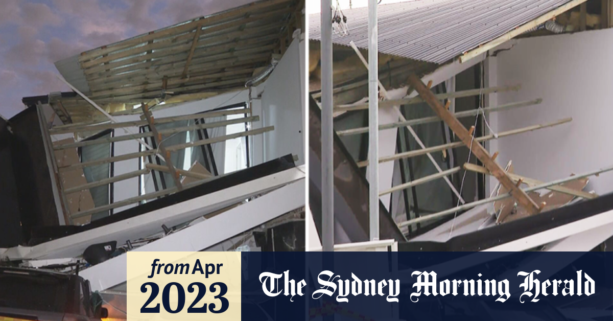 Video: Family escape injury after Sydney home collapses