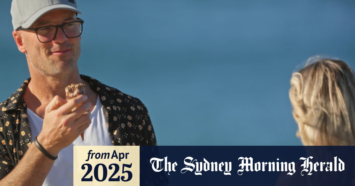 Video: Mike Gunner asks his date if she recognises him from MAFS