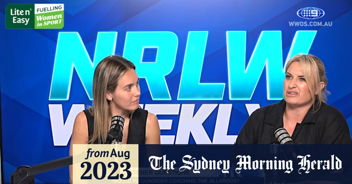 Video: Historic moment as two female referees make NRL history: NRLW ...