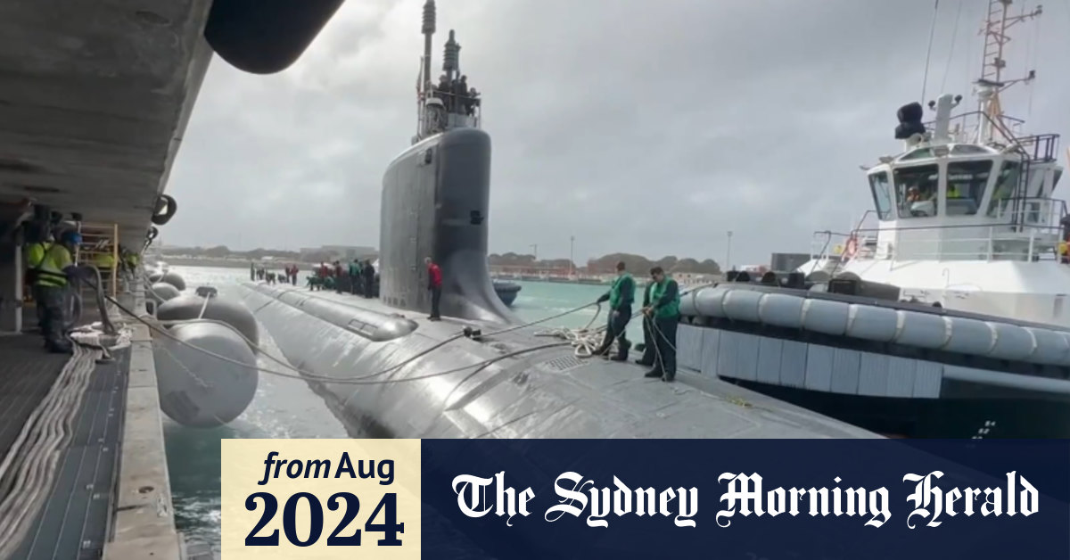 Video: Australian sailors carry out maintenance on US nuclear submarine
