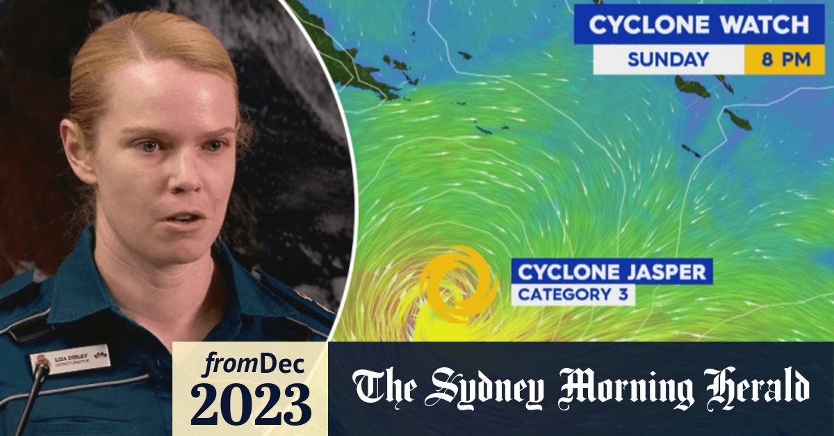 Video: Cyclone Jasper inches closer to Queensland