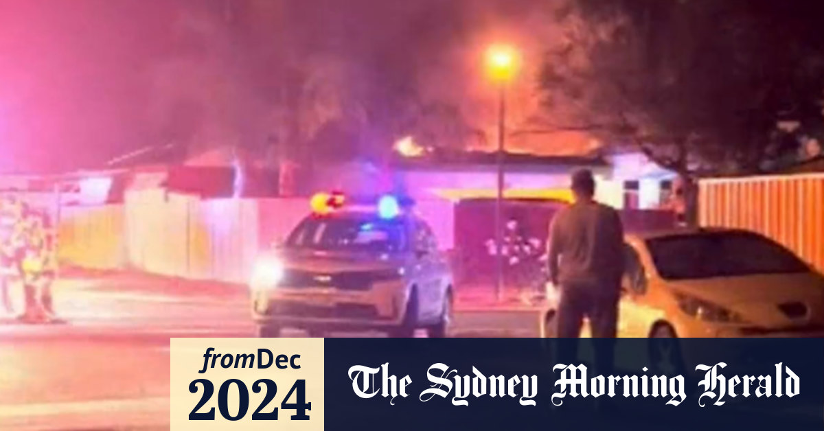 Video: Adelaide fire destroys house, luxury car