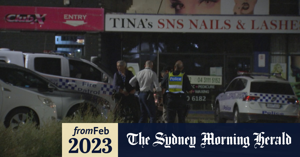 Video: Man allegedly stabbed in Melbourne
