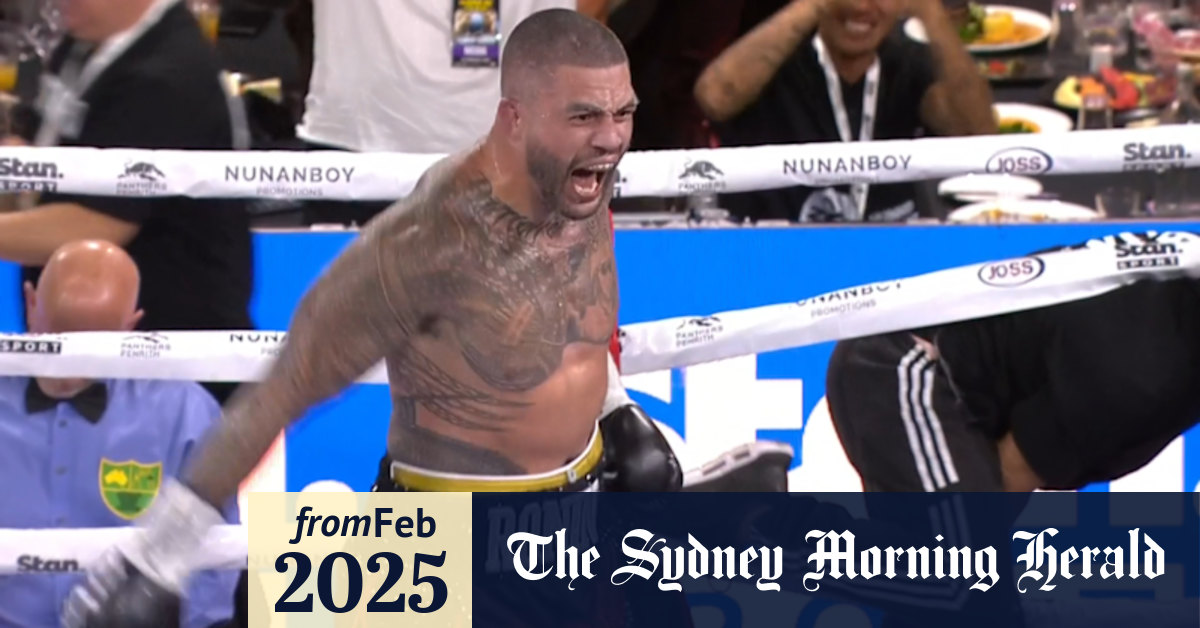 Video: Pedro wins boxing debut