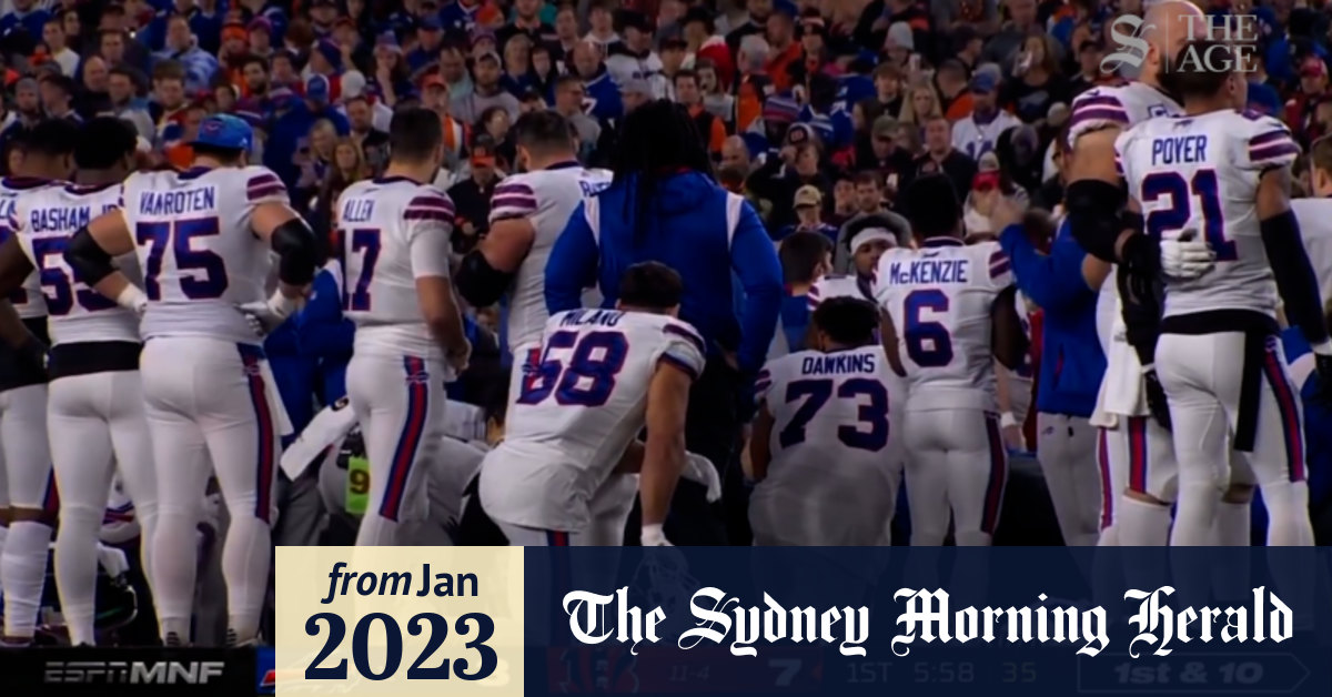 Video: NFL player collapses on the field