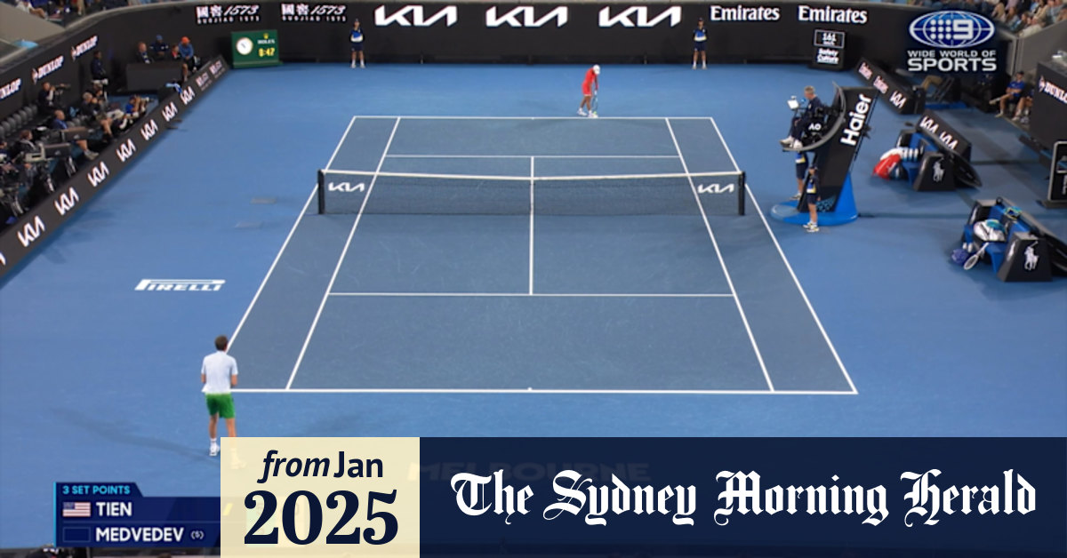 Video: Australian Open Highlights: Learner Tien v Daniil Medvedev