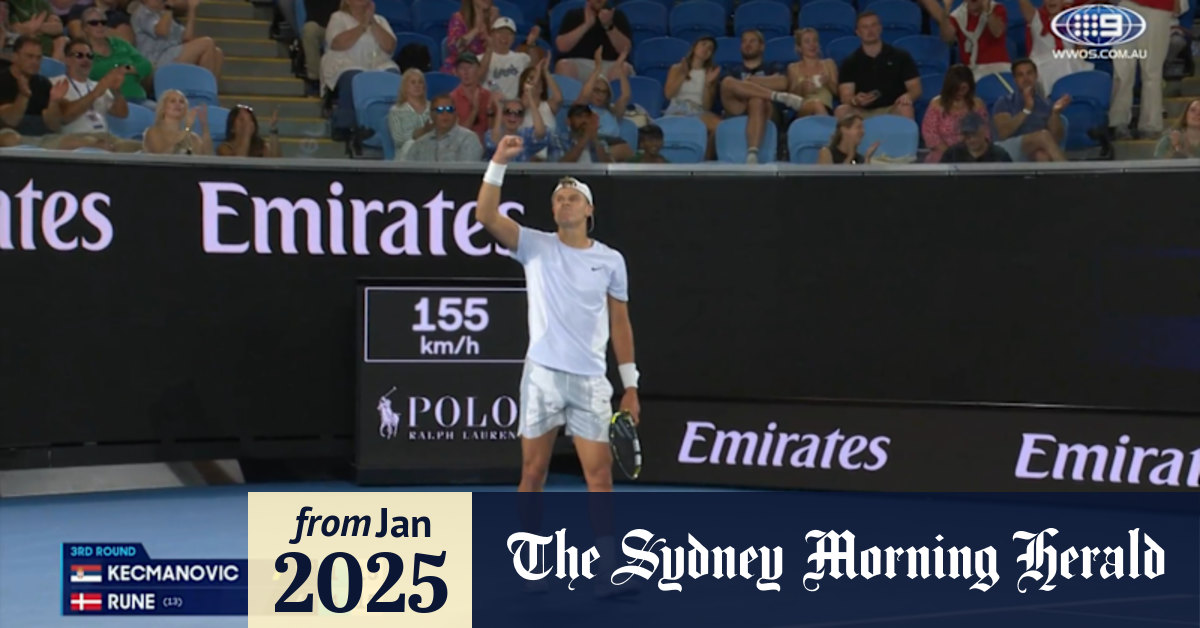 Video: Remarkable 20-shot rally pushes Rune forward