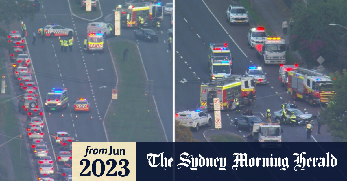 Video: Man killed in two-car crash in Sydney