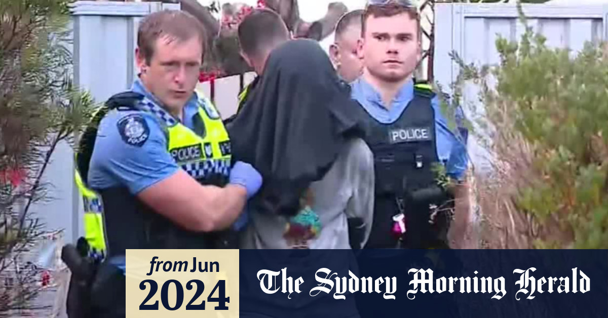 Video: Two teens arrested after stabbing outside Perth shopping centre