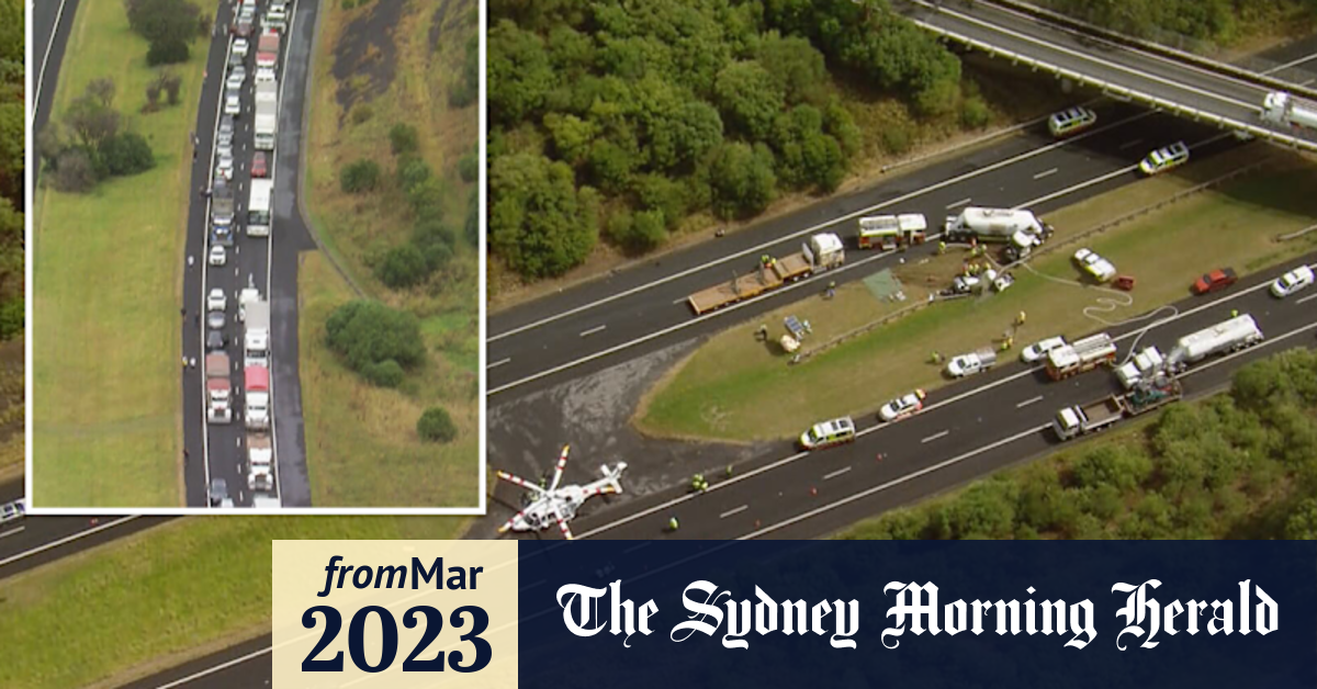 Video: Multiple people injured in truck and car crash in Sydney's south ...