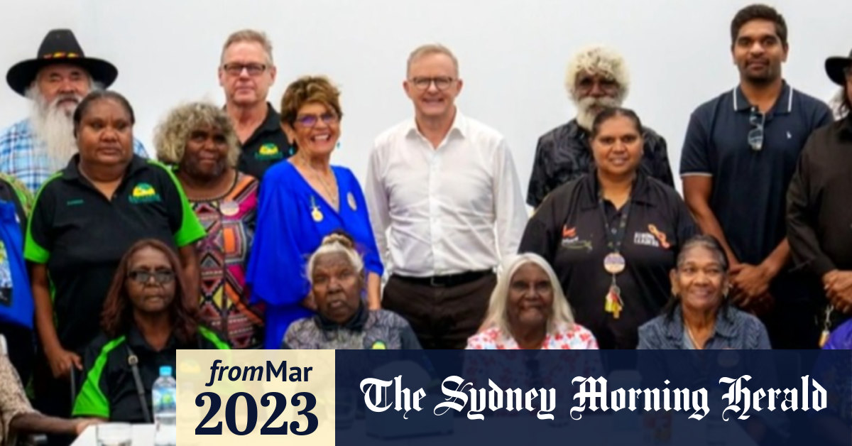 Video: PM holds historic meeting with Indigenous leaders in WA