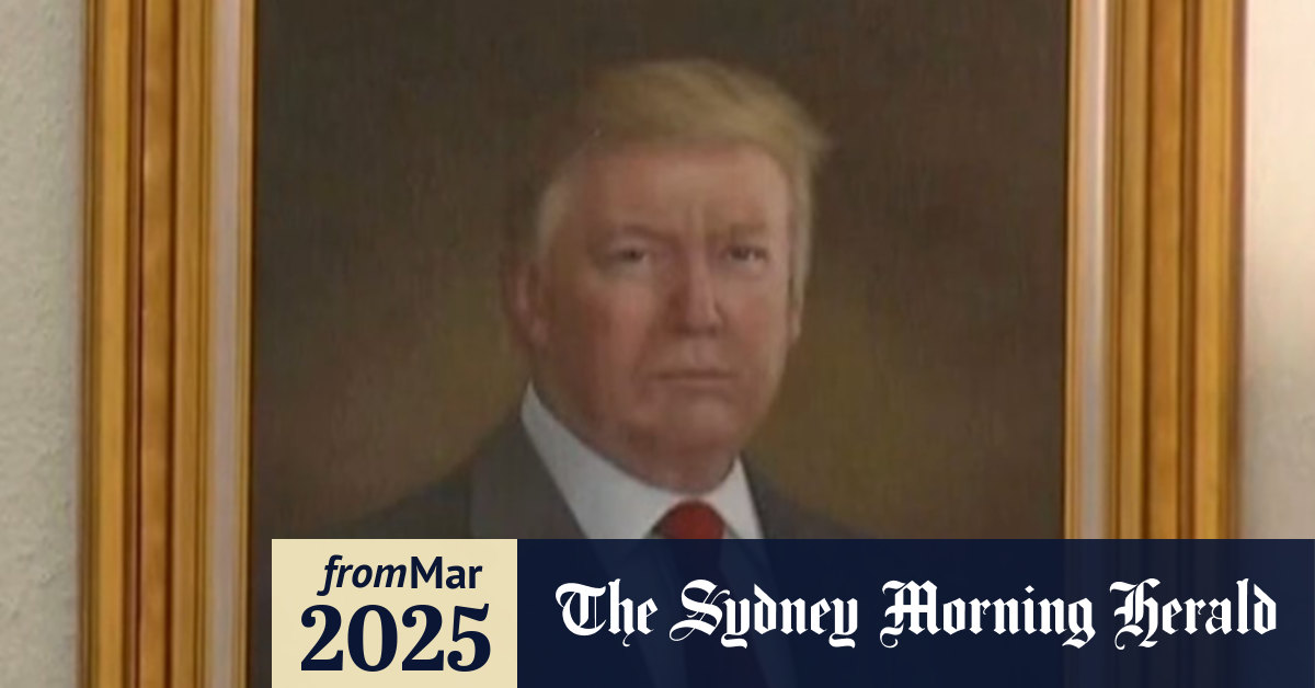 Video: Donald Trump in new social media spray