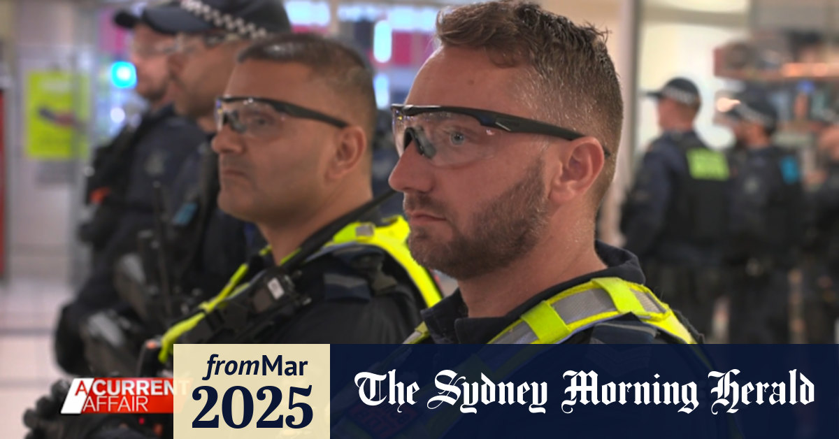 Video: Exclusive look inside Victoria Police's elite public order ...