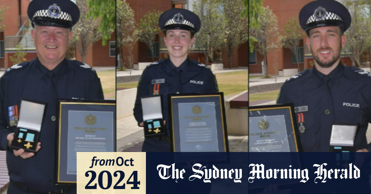 Video: Trio of police officers handed top bravery award