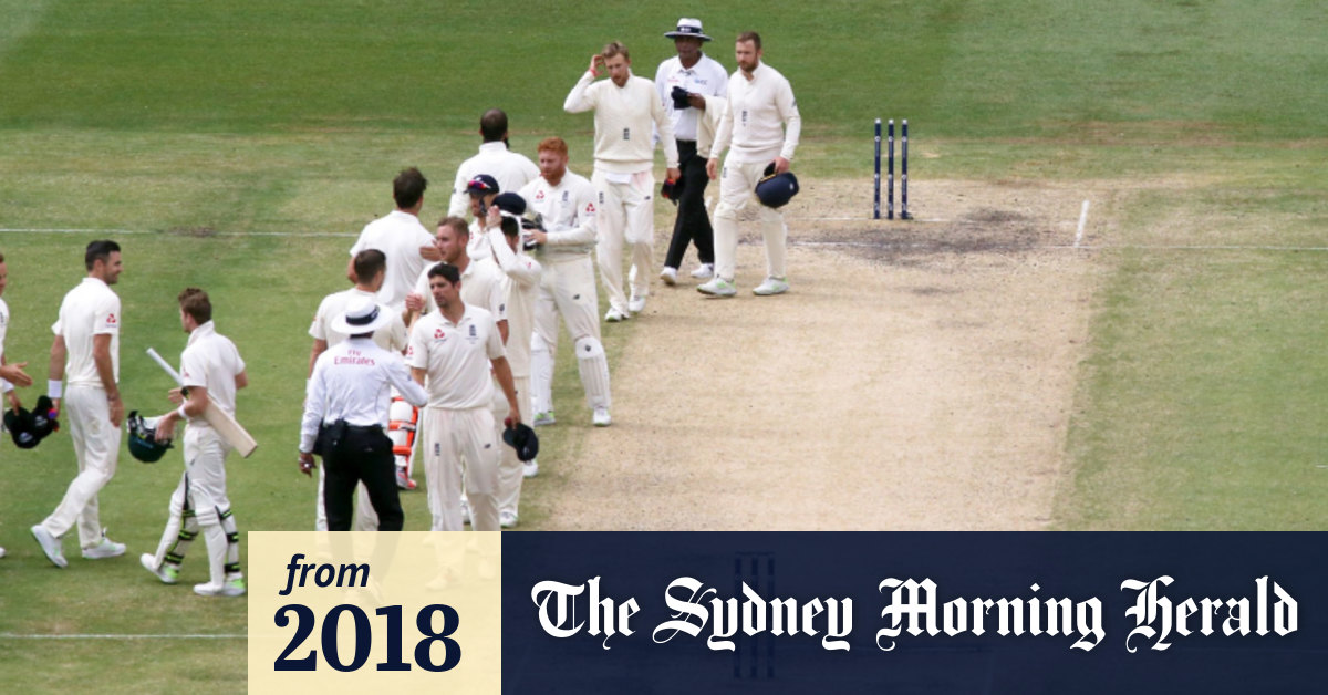 C'mon, Channel Nine's cricket commentary isn't as bad as everybody is ...