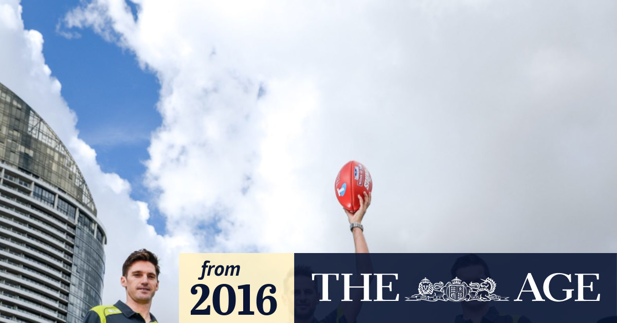 AFL names umpires Scott Jeffery, Matt Stevic, Simon Meredith for 2016 ...