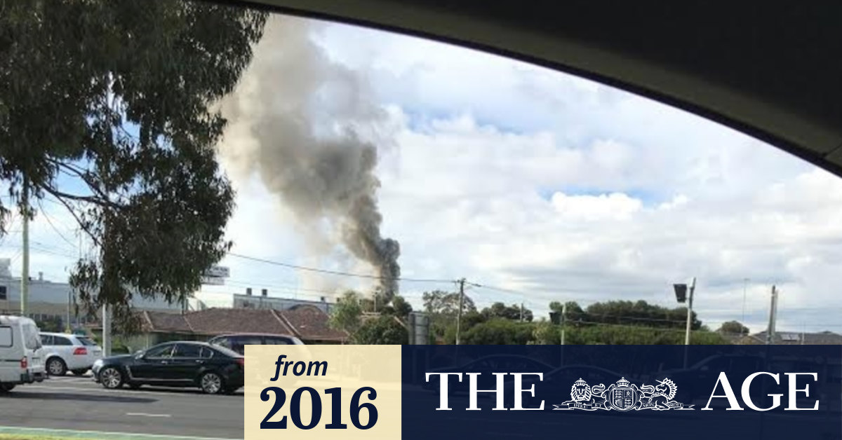 Gladstone Park Shopping Centre evacuated after food court fire