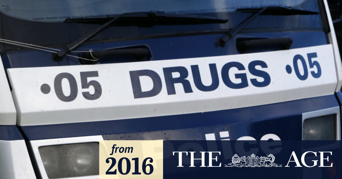 Driver speeds away from police booze bus at 180km/h