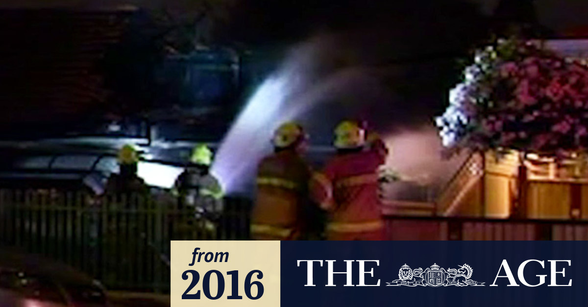 Video: Off-duty police officer saves neighbours from fire
