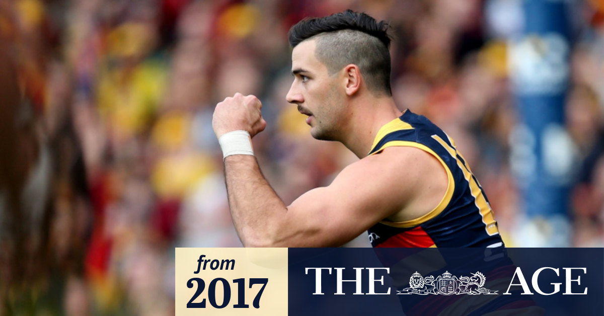 Taylor Walker signs 3-year extension with Crows