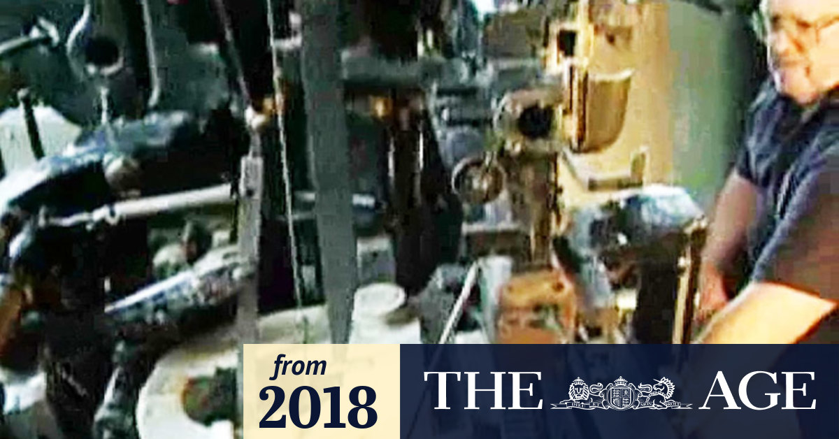 Video: Historic linotype printer in action