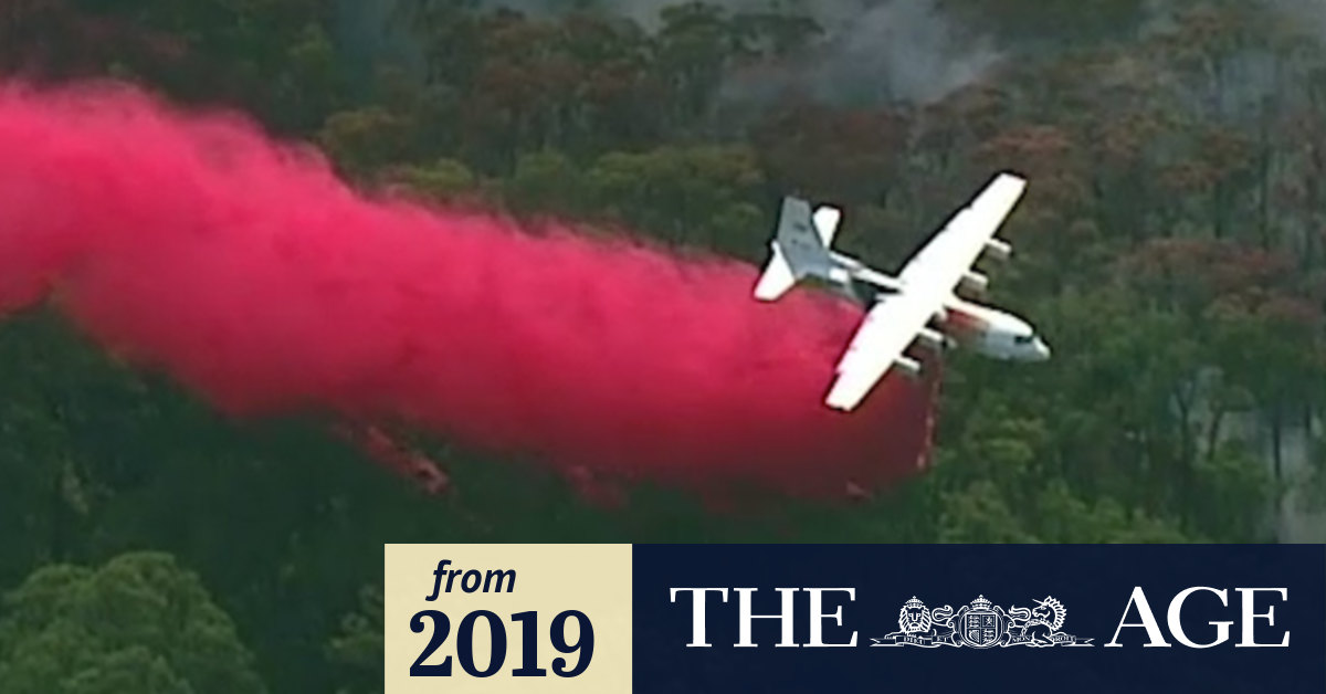 Video: Water-bombing planes battle Bunyip State fires
