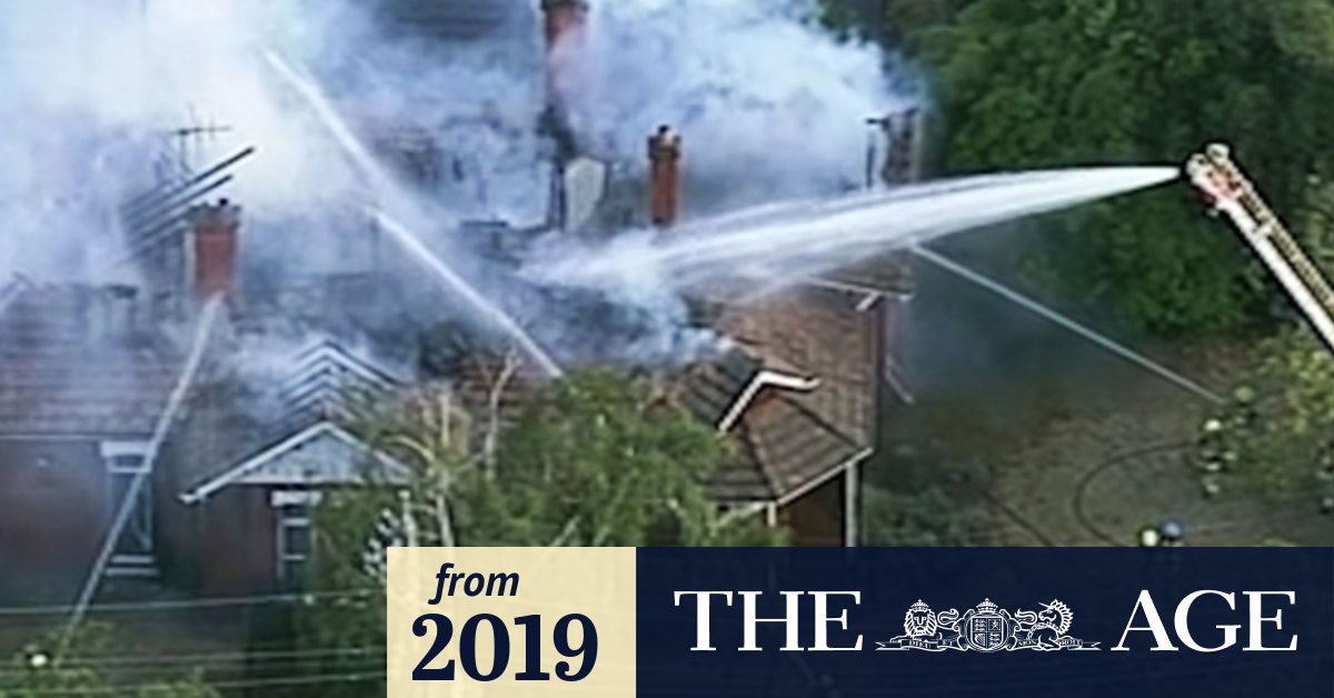 Video: Caulfield house gutted by fire