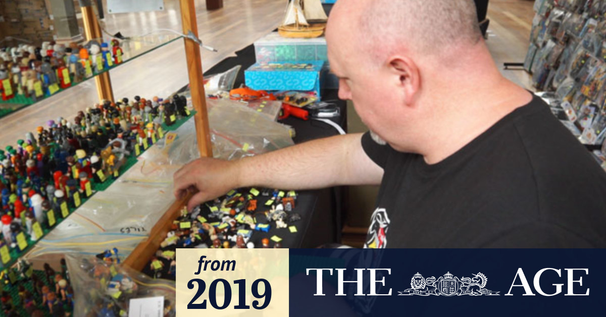 Video: Inside the Lego community