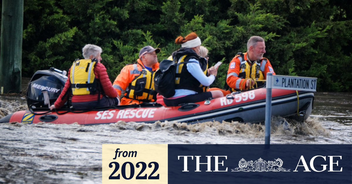 VICTORIA: Flooding, heavy rain batters state