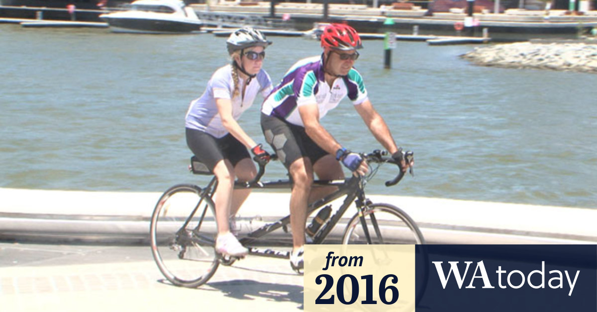 Video: Tandem cycling for the blind in Perth