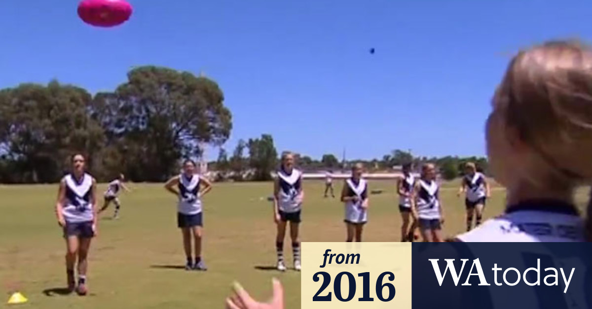 Video: Perth high school offering AFL as a subject for girls