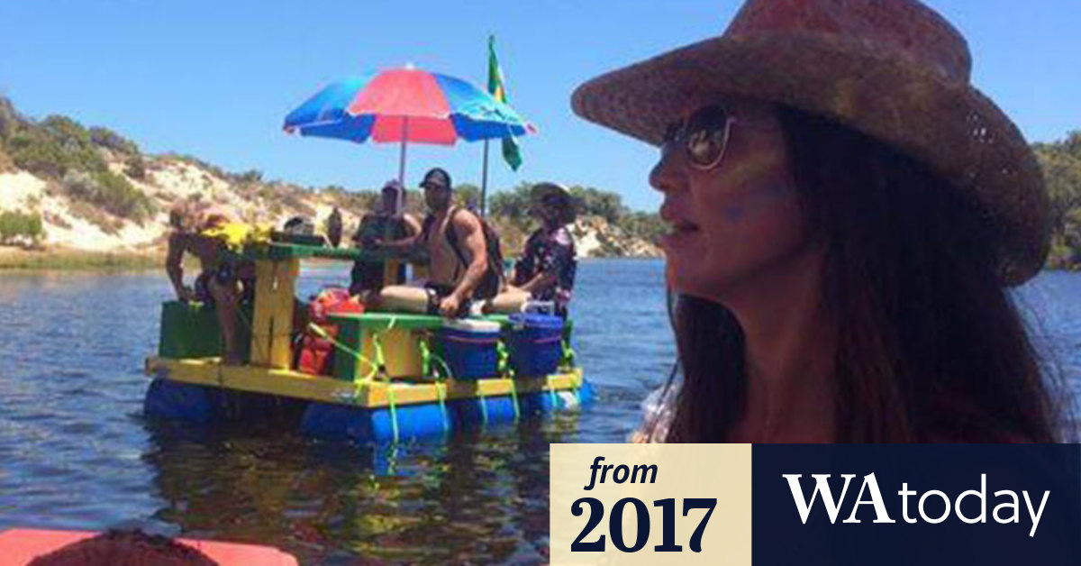 Video: Floating picnic table raft up