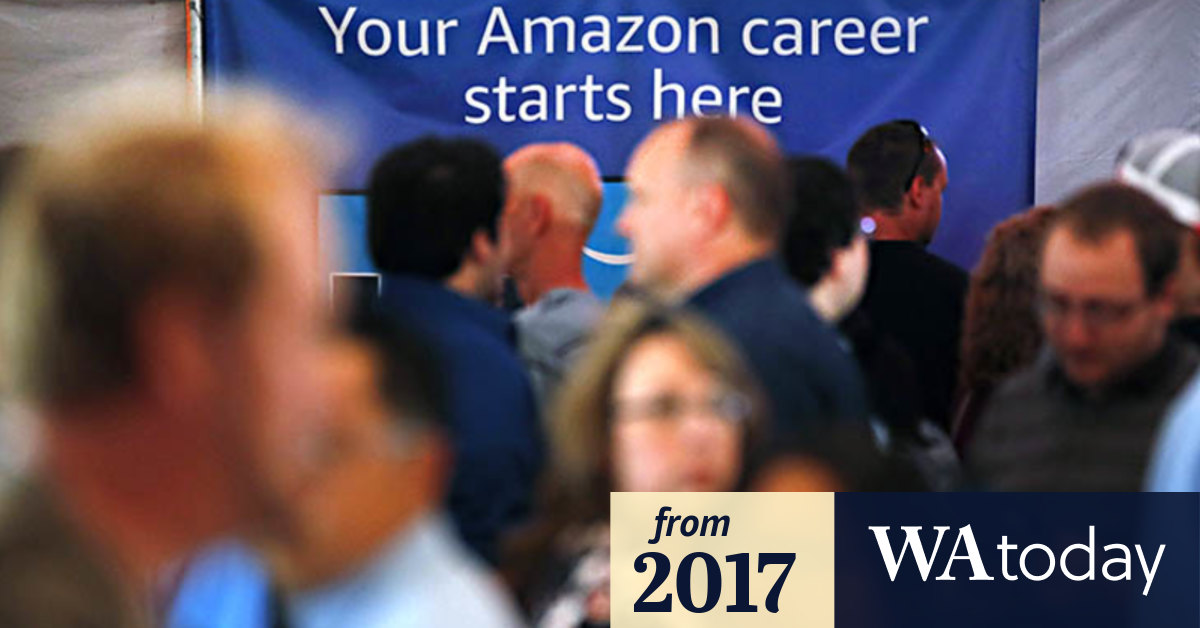 Video: Hundreds queue for Amazon's job fair