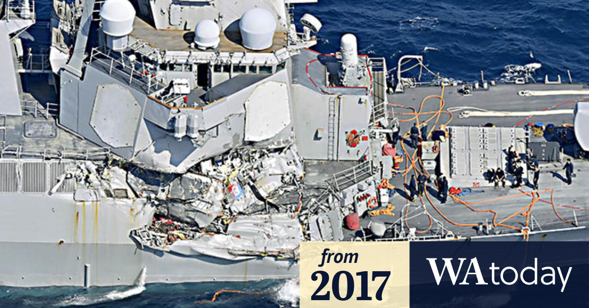 Video: US destroyer damaged in collision