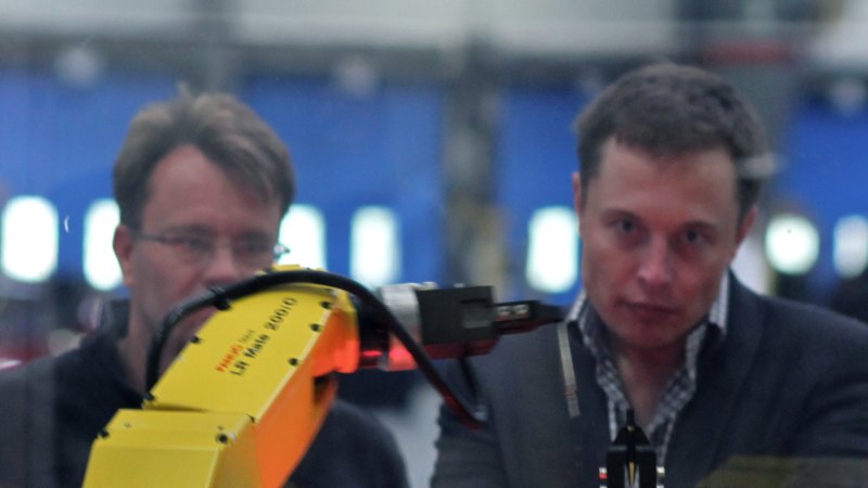 'Summon the devil': Robots may become 'immortal dictators', Musk says