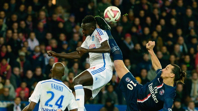 PSG win leaves French soccer race wide open