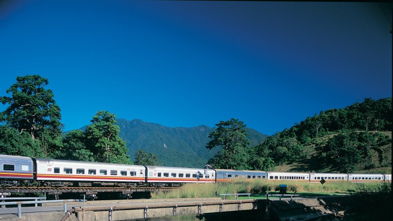 Sunlander makes last trip before Spirit of Queensland comes in