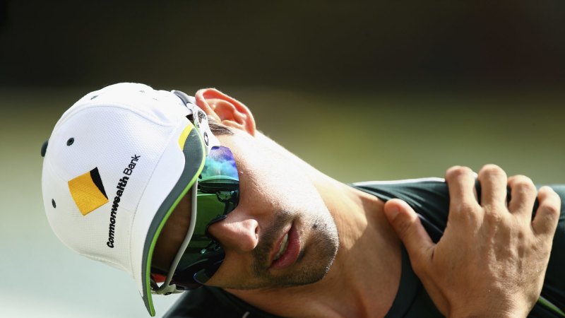 Mitchell Johnson turns to war hero to regain aggressive instincts