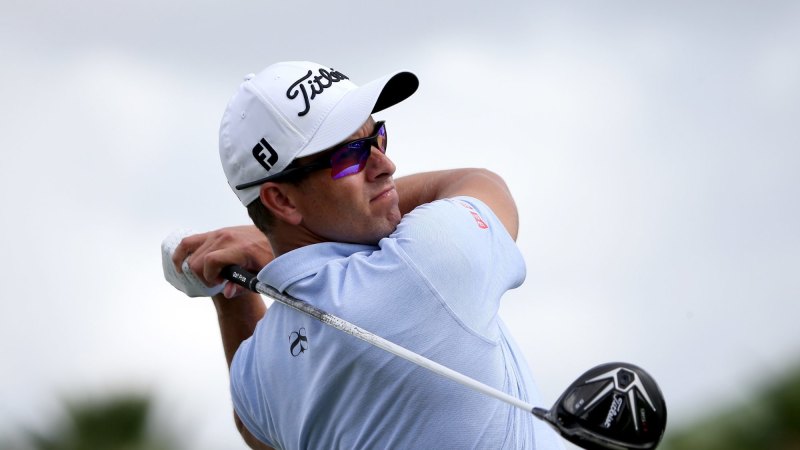 Adam Scott starts well with short putter