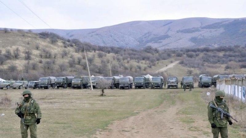 Ukraine puts troops on high alert, threatening war