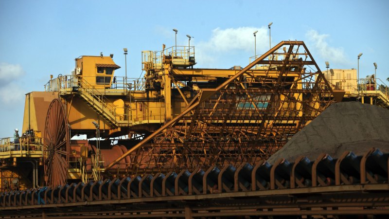 Iron ore competition runs hot as Vale hits production record